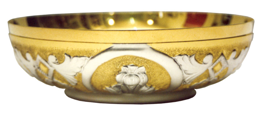 Catholic goods and religious supplies - Bowl paten: Bowl with lilies ...